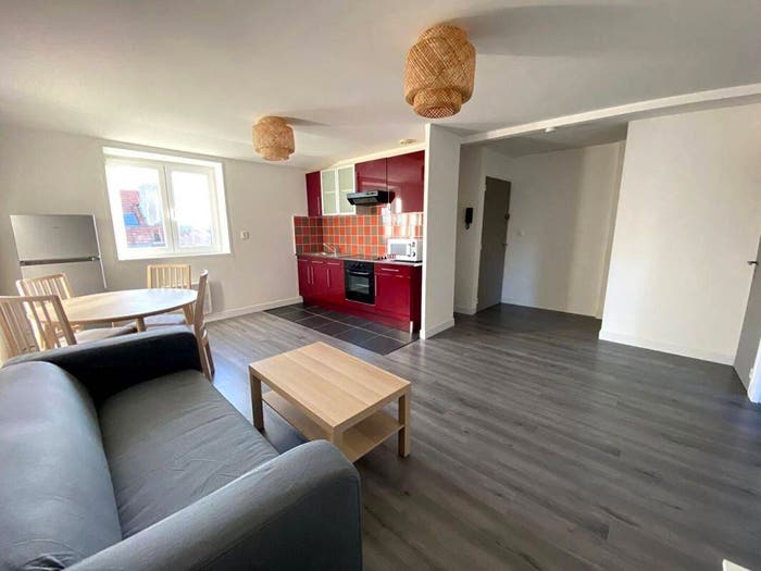 Van-Grutten, Calais : Appartement 1 pièce à louer
