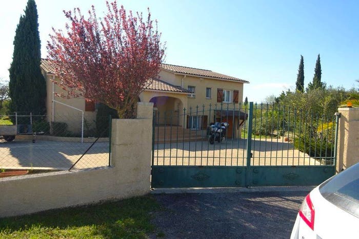 Saint-Hilaire-de-Brethmas : Maison 5 pièces à louer