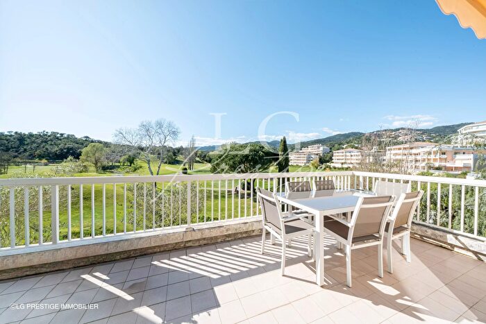 Appartement à vendre - Mandelieu-la-Napoule, Minelle - 3 pièces - 2 chambres