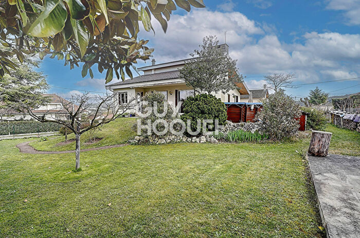 Maison à vendre - Saint-Alban-de-Roche - 6 pièces - 4 chambres