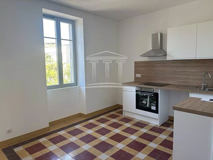 Sorgues, Centre-ville : Appartement 2 pièces à louer