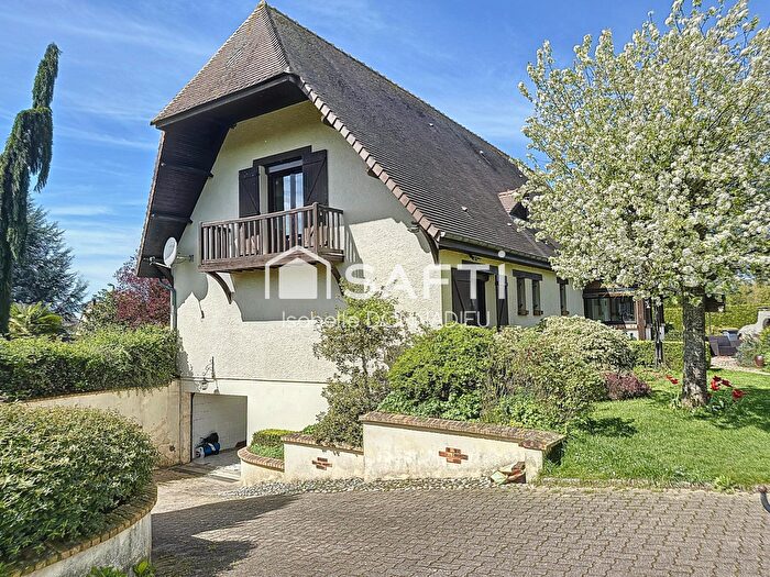 Maison 7 pièces à Saint-Meslin-du-Bosc, à vendre