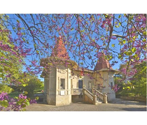 Maison à vendre - Meschers-sur-Gironde - 8 pièces - 4 chambres