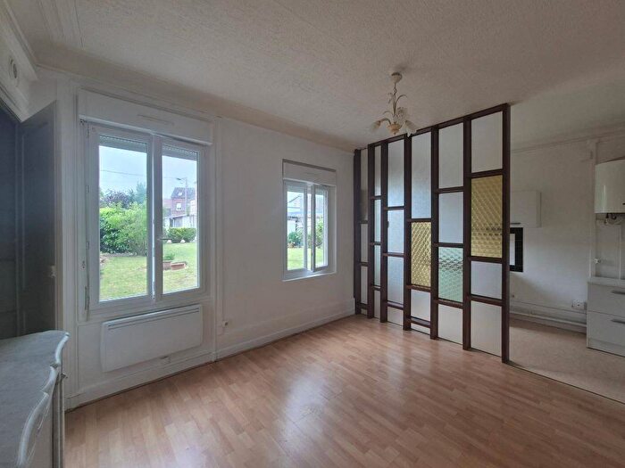 Appartement 2 pièces à louer à Centre Ville, Saint-Aubin-lès-Elbeuf