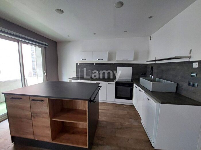 Championnet-Caserne de Bonne, Grenoble - Appartement 3 pièces à louer