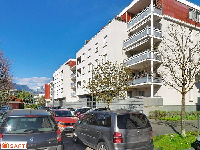 Saint-Martin-dHères, Galochère - Appartement 3 pièces à vendre