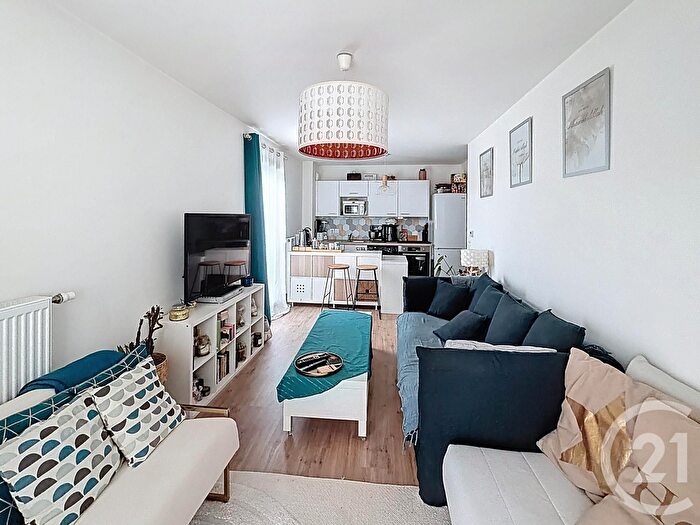 Appartement à vendre - Brétigny-sur-Orge, Cendrennes, Bois de Châtres - 2 pièces - 1 chambre