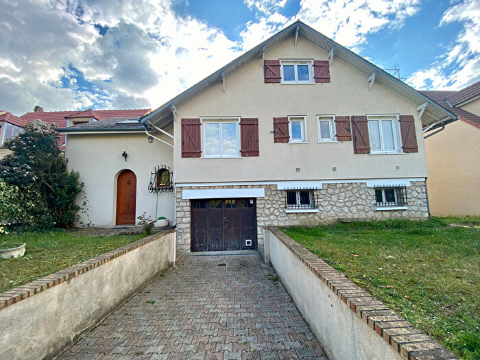 Maison à vendre - Cergy, Bords dOise - 5 pièces - 3 chambres