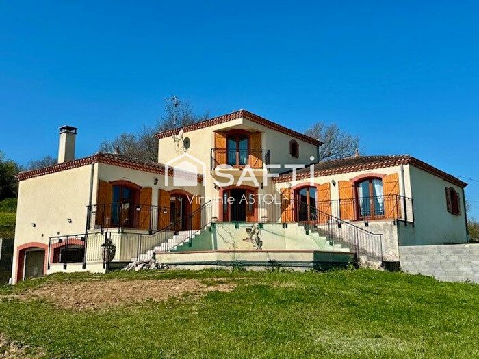 Maison à vendre - Saint-Lys - 7 pièces - 5 chambres