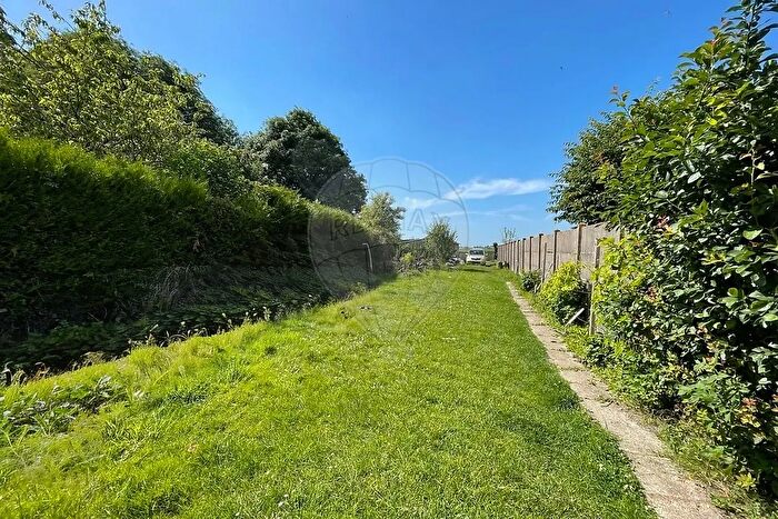 Maison à vendre - Doudeauville-en-Vexin - 5 pièces - 2 chambres