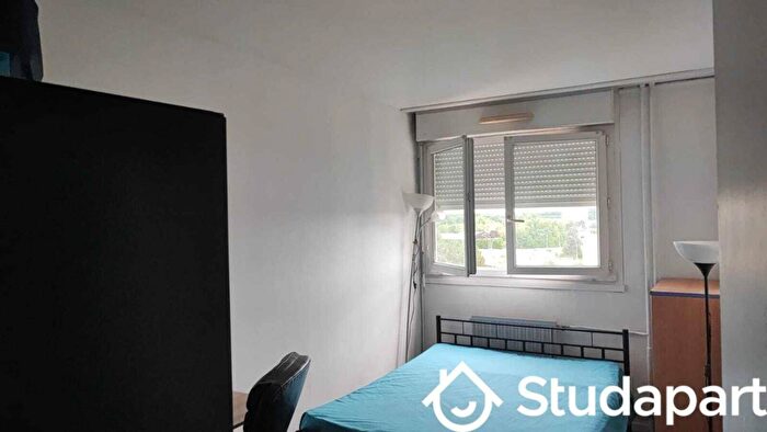 Croix Blanche-Plein Ciel-Nord Est, Le Mée-sur-Seine : Appartement 1 pièce à louer