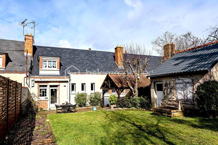 Maison à vendre - Sully-sur-Loire - 4 pièces - 3 chambres