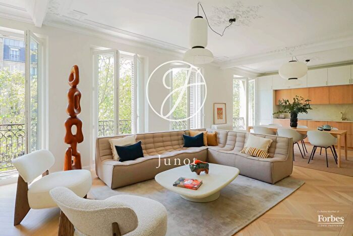 Paris 7ème, Champ de Mars - Appartement 5 pièces à vendre