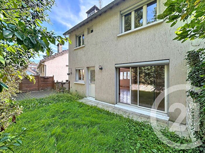 Saclay : Maison 6 pièces à louer