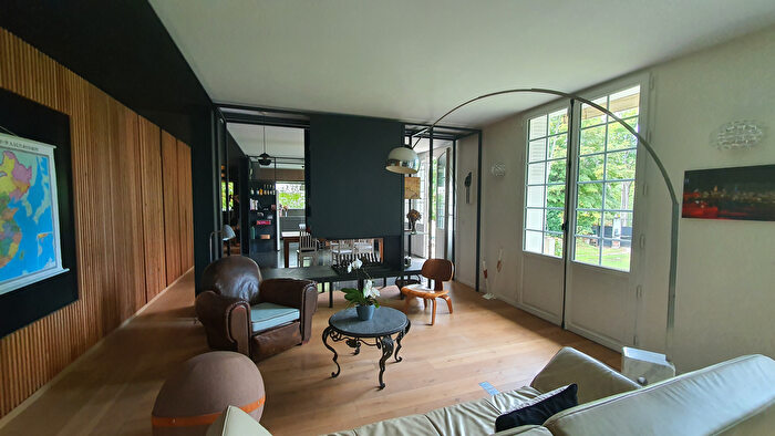 Maison à louer - Rueil-Malmaison, Martinets - 6 pièces - 4 chambres