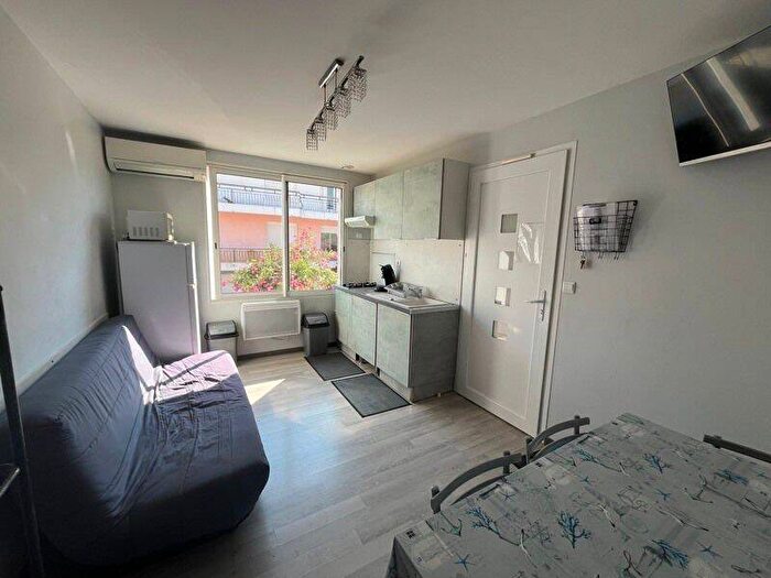 Appartement 2 pièces à Nord, Le Grau-du-Roi, à louer