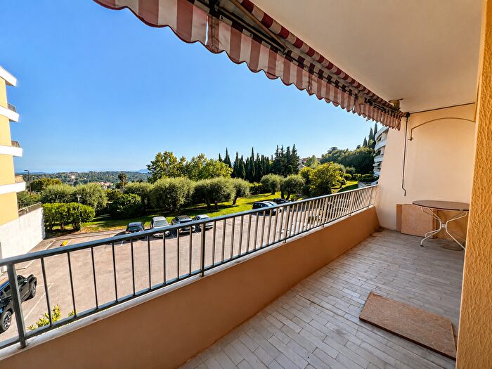 Grasse, Saint-Claude - Appartement 2 pièces à vendre