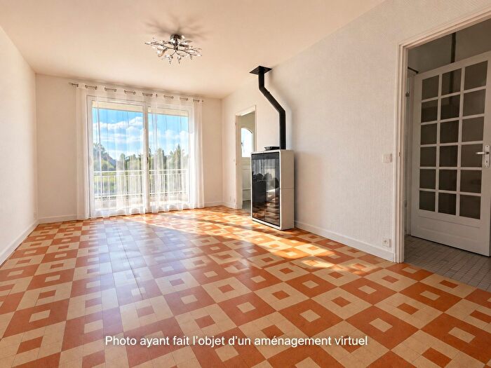 Gesnes-le-Gandelin : Maison 6 pièces à vendre