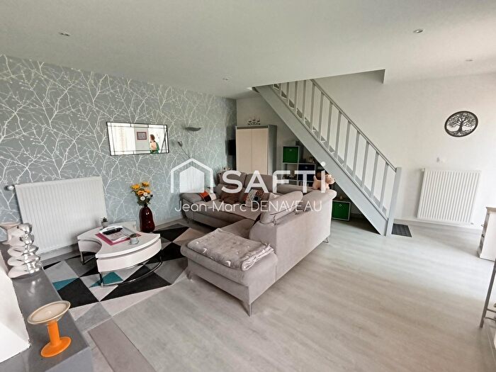 Maison à vendre - Ceaux-en-Loudun - 8 pièces - 5 chambres