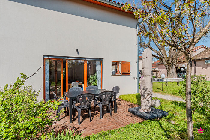 Vaulx-en-Velin, Village - Maison 5 pièces à vendre