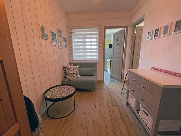 Appartement à vendre - Andon - 1 pièce - 1 chambre