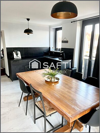 Maison à vendre - Montcenis - 5 pièces - 3 chambres