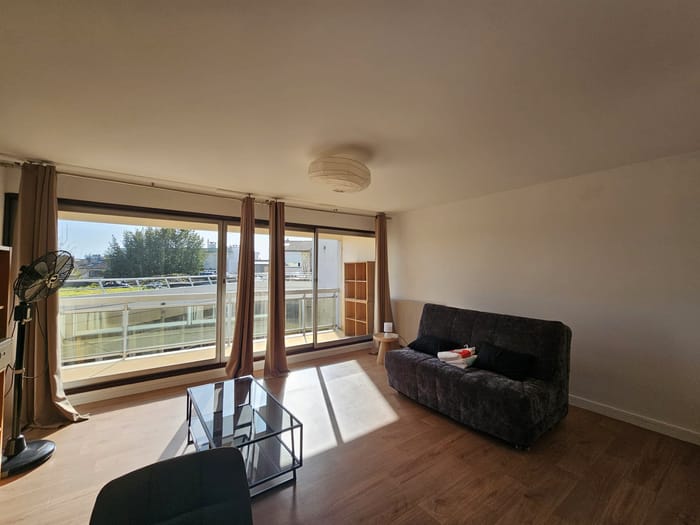 Appartement 1 pièce à louer à Bordeaux, Croix Blanche