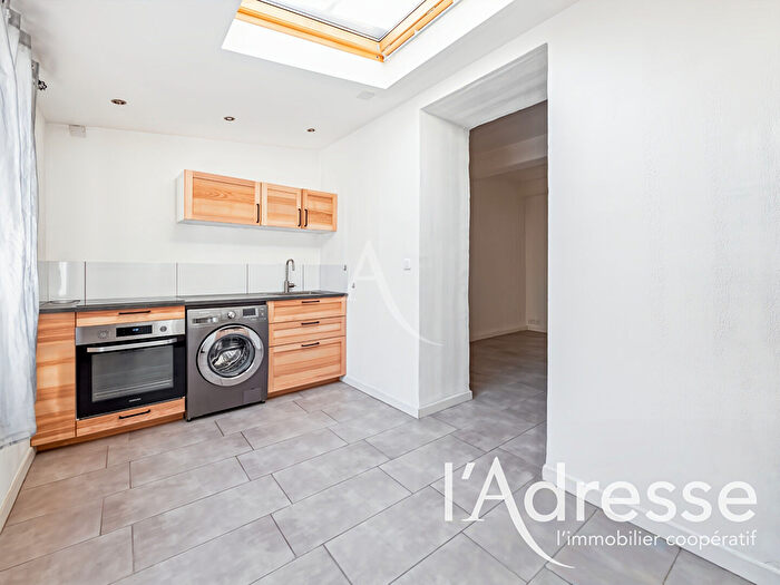 Appartement 2 pièces à La Penne-sur-Huveaune, à louer