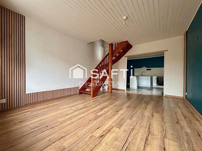 Maisons à vendre et appartements à louer - 2