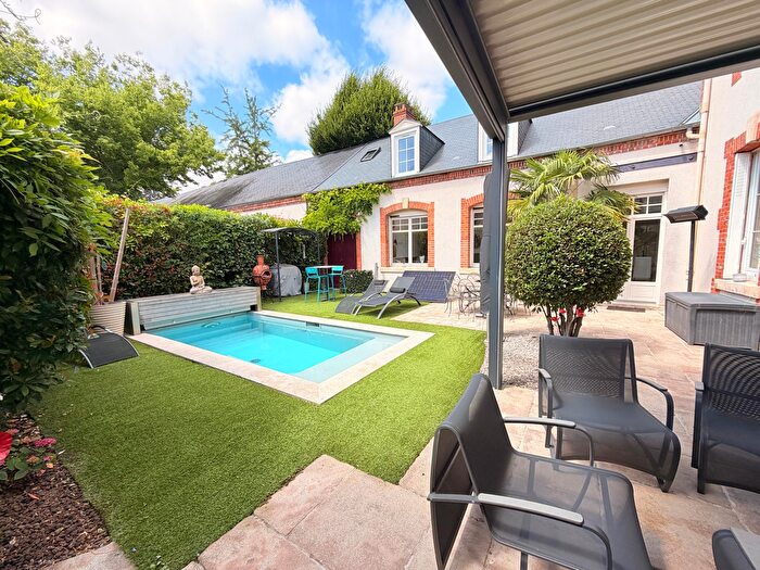 Maison 8 pièces à vendre - Orléans, La Cigogne