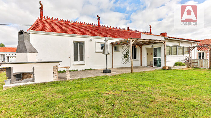 Maison 5 pièces à Apremont, à vendre