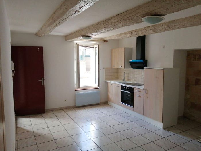 Nord, Pignan : Appartement 2 pièces à louer