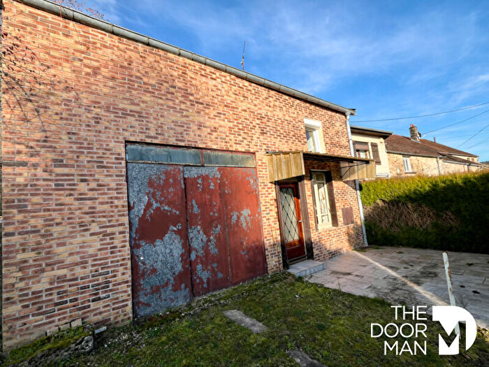 Maison 3 pièces à Vicq, à vendre