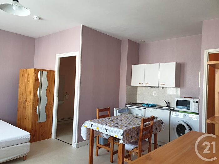 Appartement à louer - Montluçon, Buffon, Les Isles, Guineberts - 1 pièce