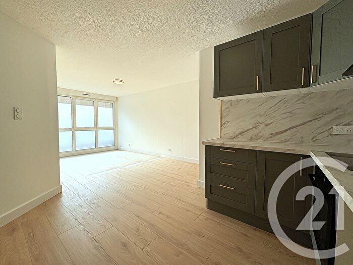 Appartement 3 pièces à vendre - Franois