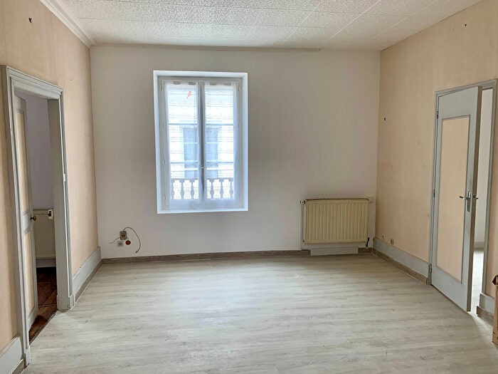 Appartement à louer - Selles-sur-Cher - 3 pièces - 2 chambres