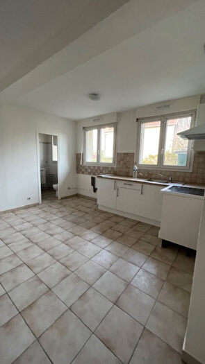 Ballancourt-sur-Essonne : Appartement 1 pièce à louer
