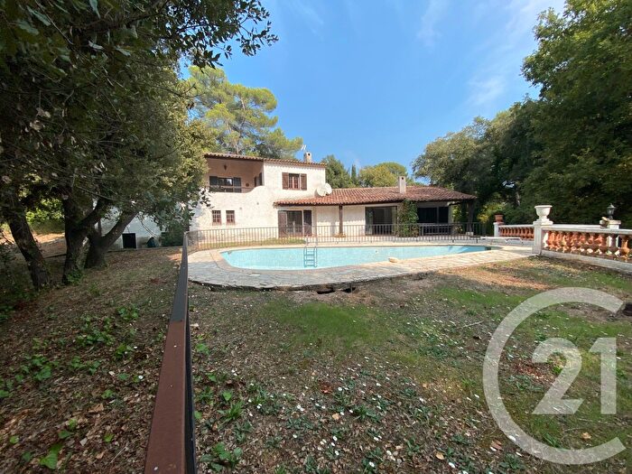 Maison à vendre - Roquefort-les-Pins - 5 pièces - 4 chambres