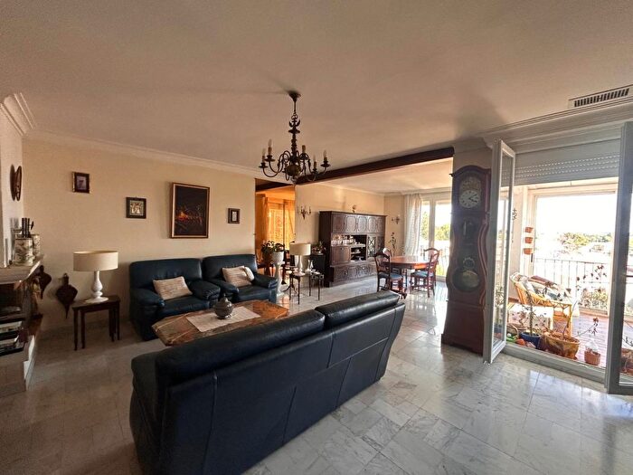 Appartement à vendre - Poussan - 4 pièces - 3 chambres