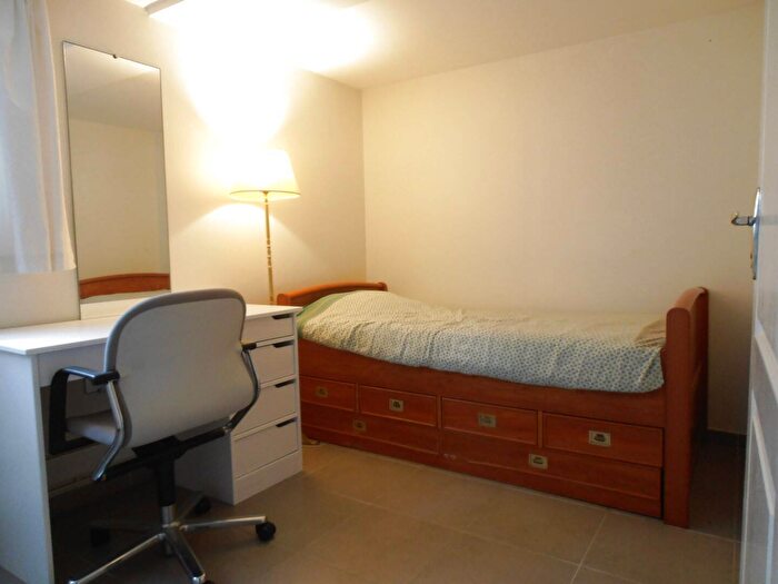 Appartement à louer - Porchefontaine, Versailles - 1 pièce