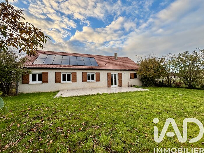 Maison à vendre - Gironville - 5 pièces - 4 chambres