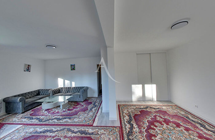 Appartement à vendre - Montauban, Centre-ville - 4 pièces - 2 chambres