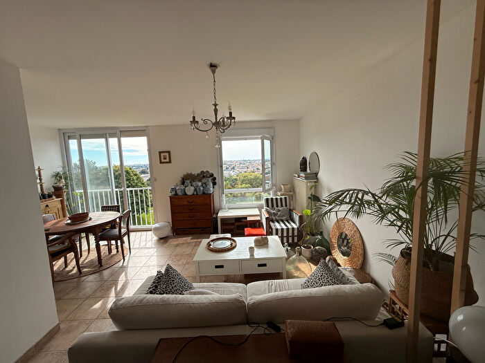 Poitiers, Couronneries : Appartement 3 pièces à vendre