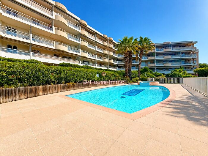 Saint-Laurent-du-Var, Jacquons, Plateaux Fleuris : Appartement 1 pièce à vendre