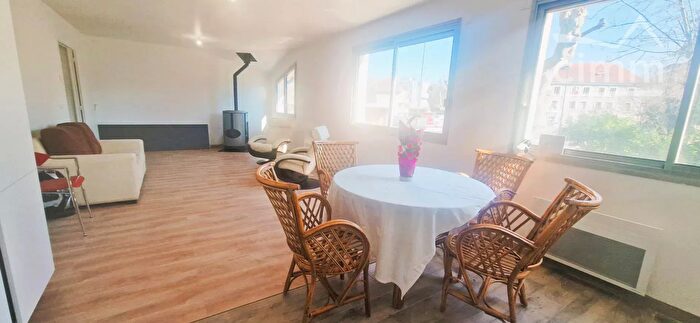 Appartement à vendre - La Tour-du-Pin - 3 pièces - 2 chambres