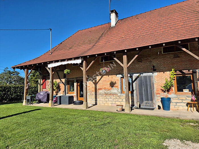 Maison à vendre - Louhans - 5 pièces - 3 chambres