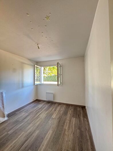 Saint-Priest, Revaison - Appartement 4 pièces à vendre