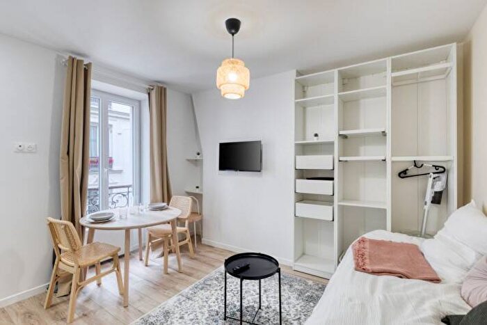 Appartement à louer - Jardin de Reuilly, Paris ème arrondissement - 1 pièce