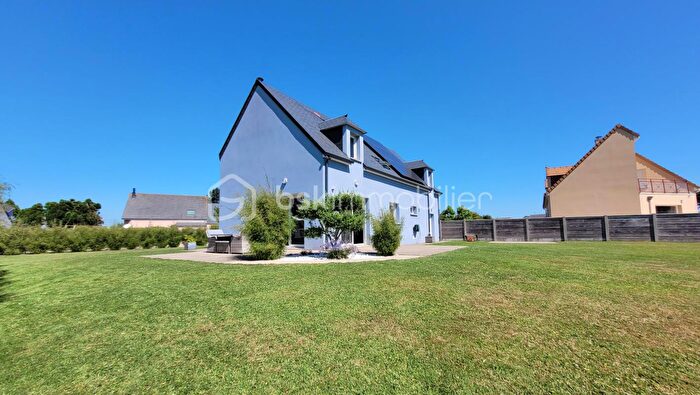 Maison à vendre - Sainte-Mère-Église - 6 pièces - 5 chambres