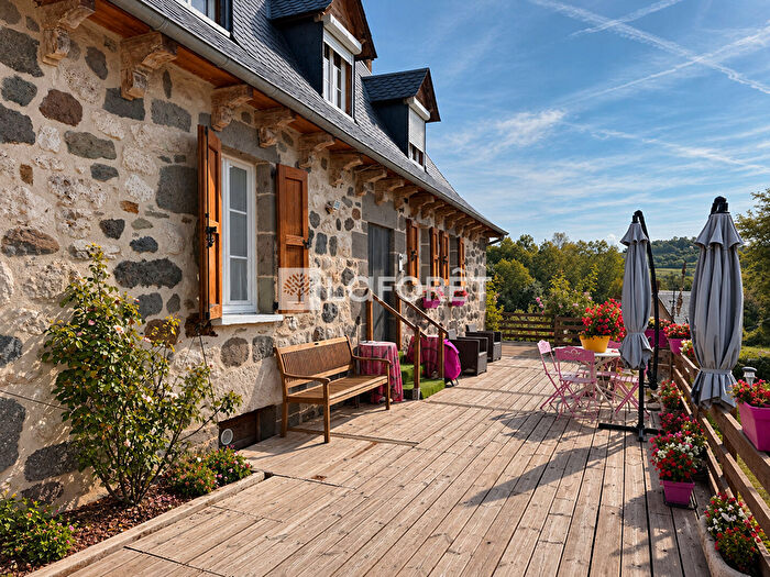 Maison 5 pièces à vendre à Taussac